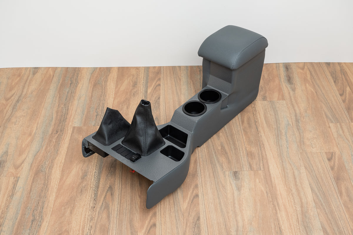 Full Length Centre Console (78 Troop Carrier) – Cruiser Consoles